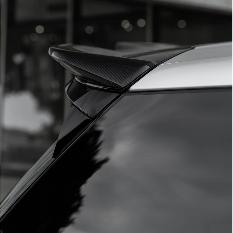 Becquet de toit carbone URBAN Automotive pour Range Rover L460